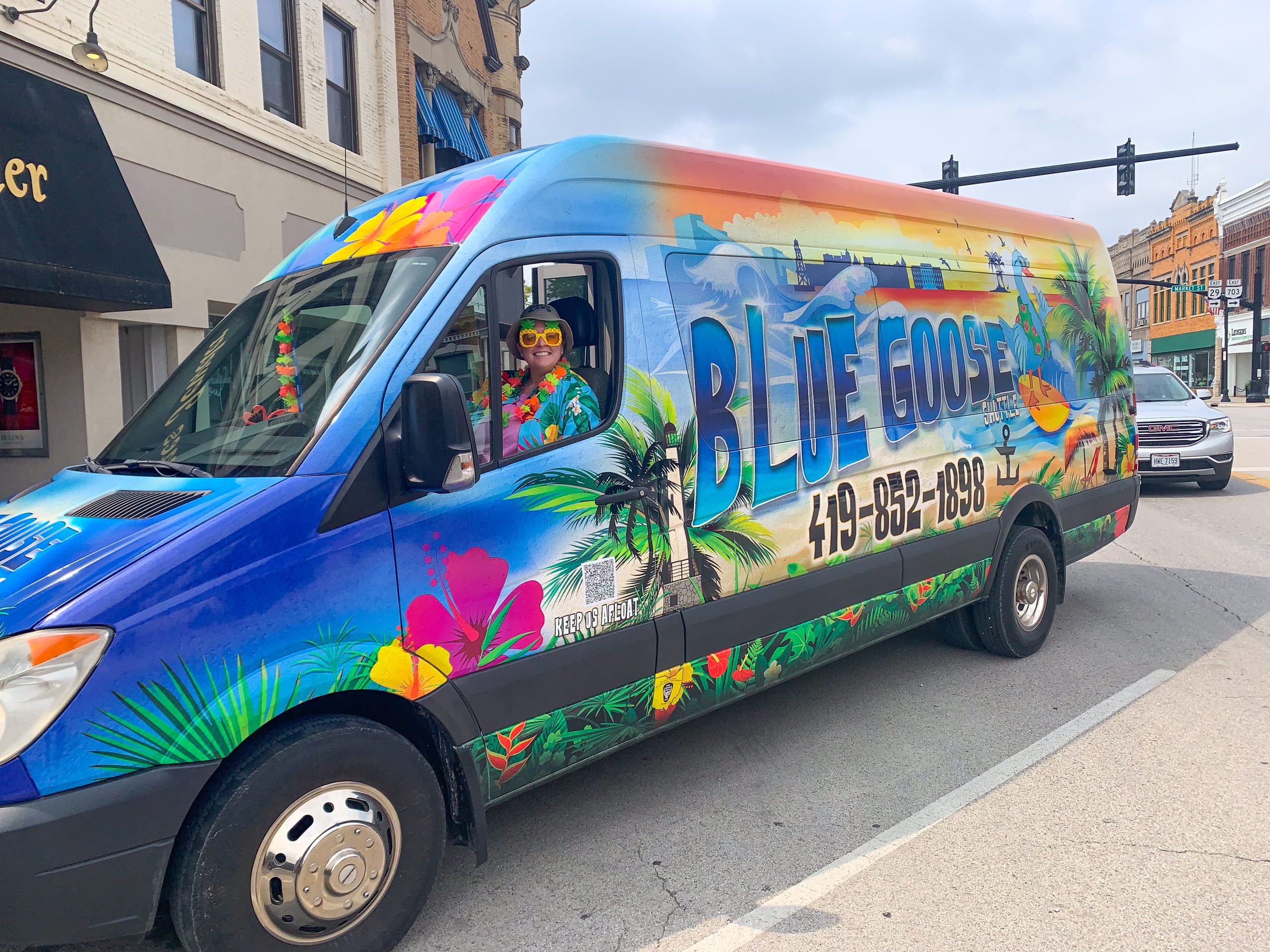 Boardwalk Village | Blue Goose Shuttle